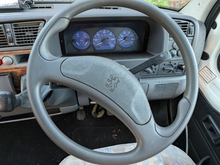 2000 Auto-Sleepers Symbol For Sale - MotorhomeMarketplace.co.uk